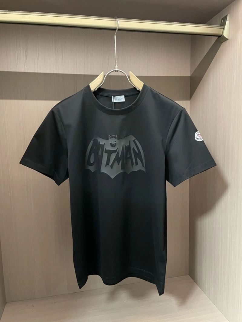 Bargain Moncler T-Shirts