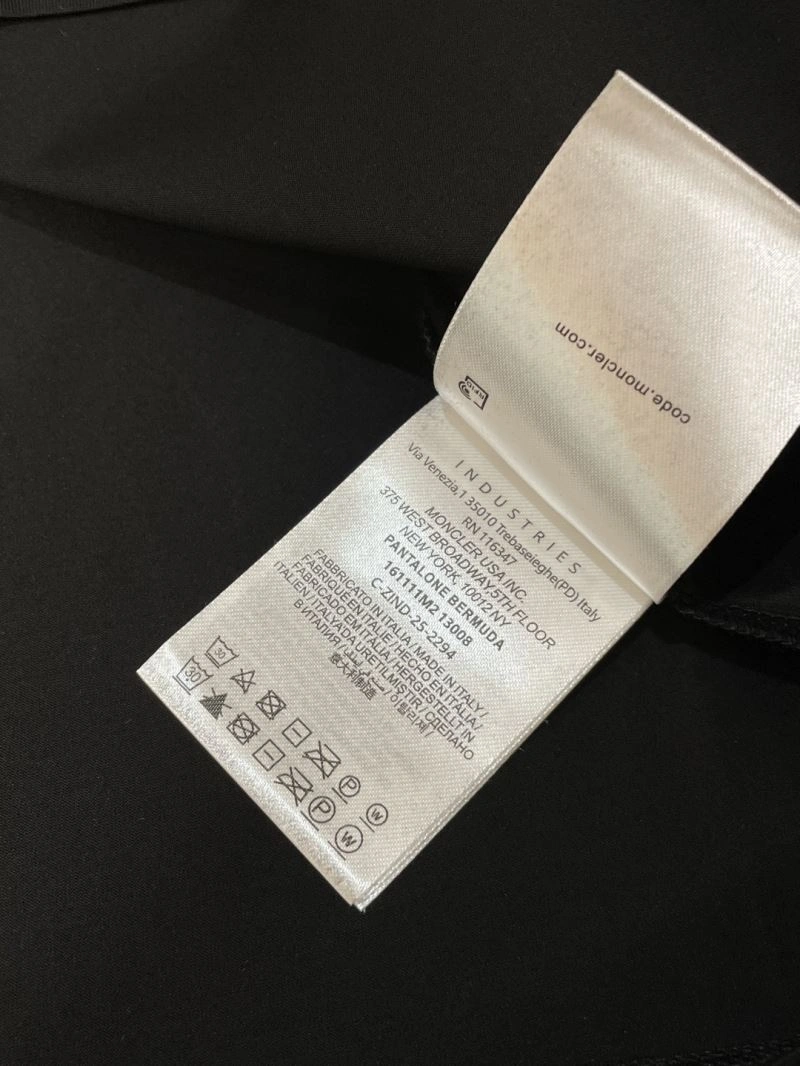Bargain Moncler T-Shirts