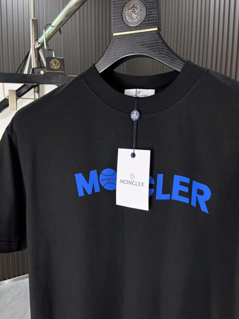 Bargain Moncler T-Shirts