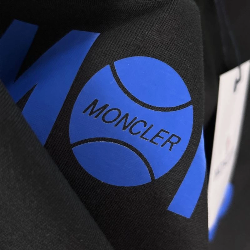 Bargain Moncler T-Shirts
