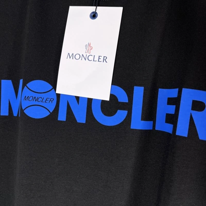 Bargain Moncler T-Shirts