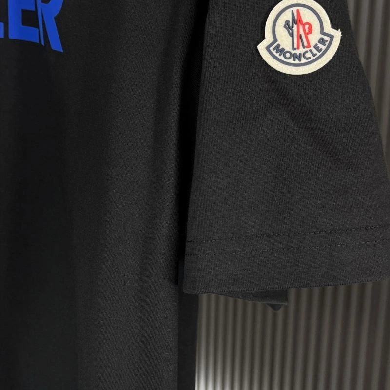 Bargain Moncler T-Shirts