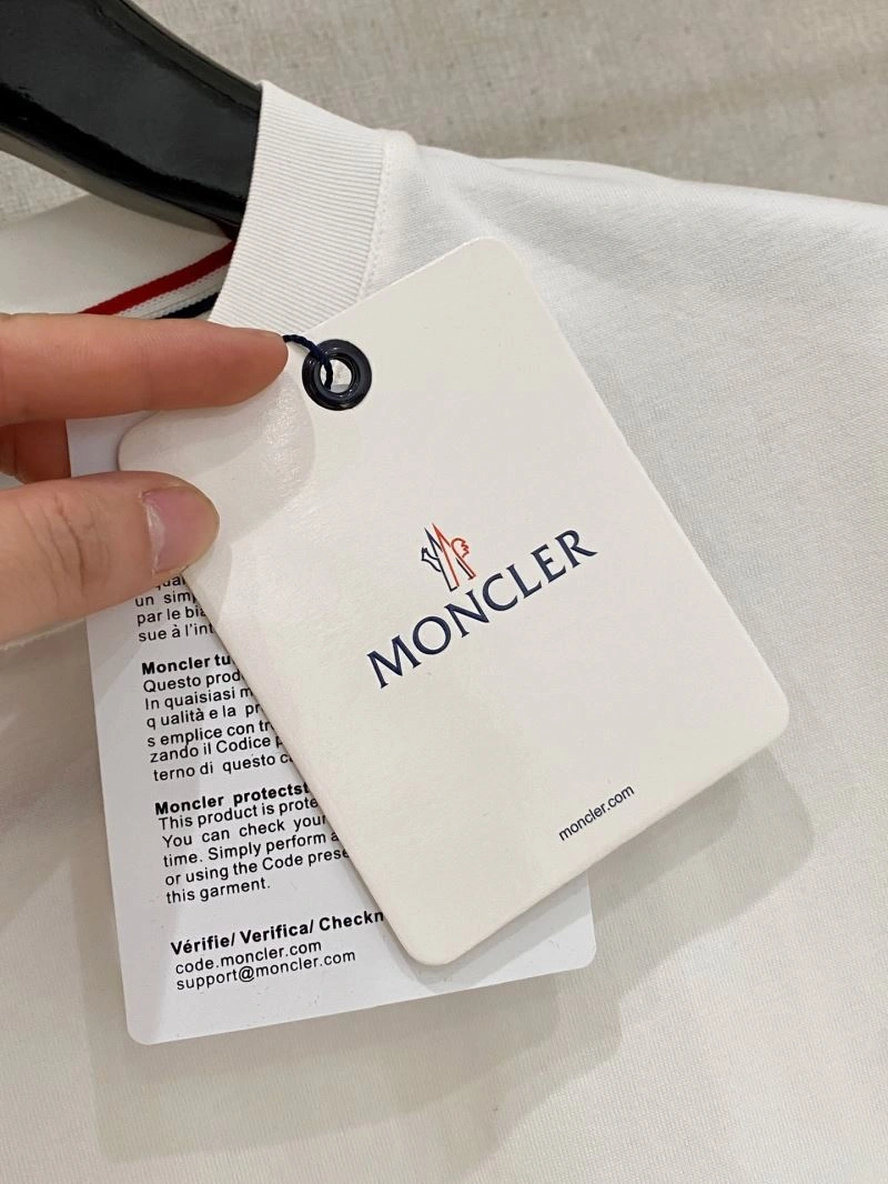 Top match Moncler T-Shirts