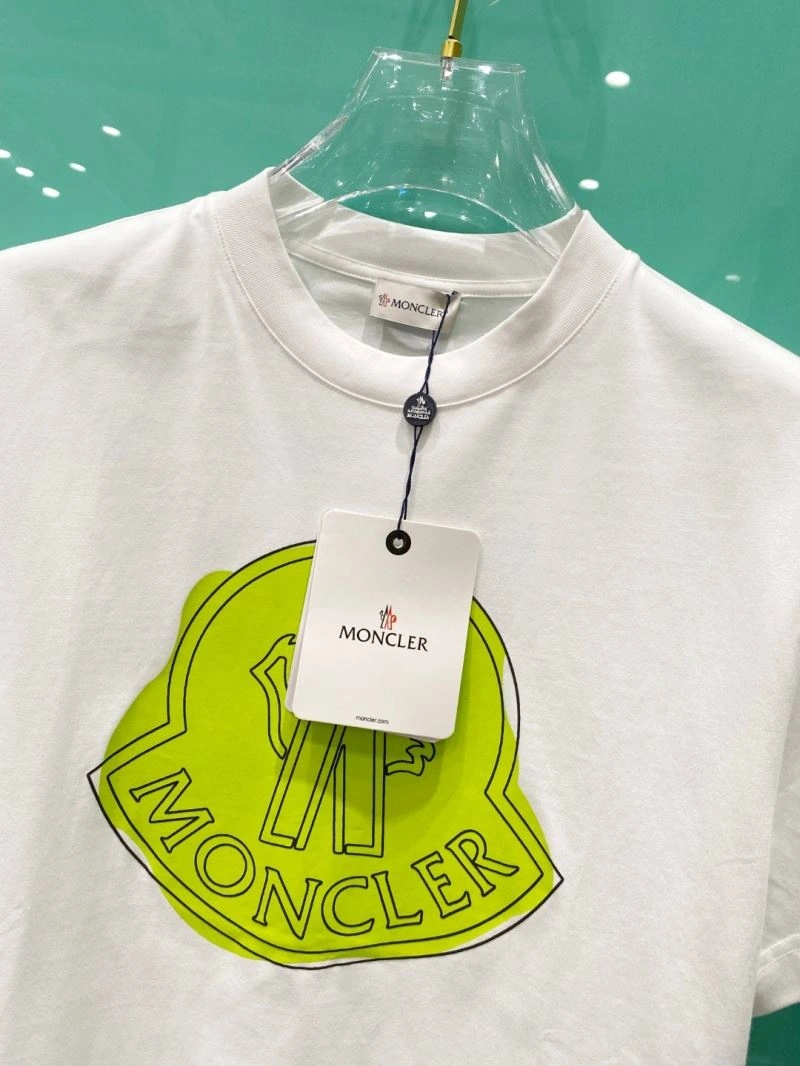 Accurate model Moncler T-Shirts