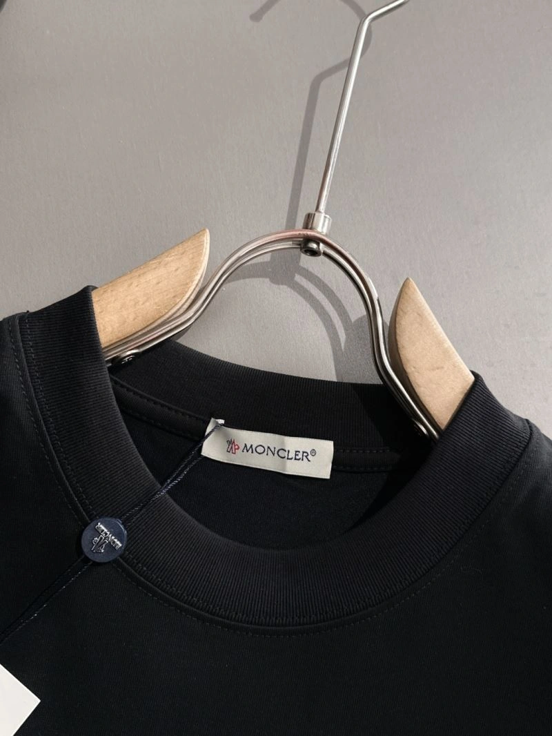 Factory-made Moncler T-Shirts
