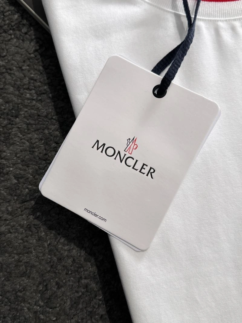 Indistinguishable Moncler T-Shirts
