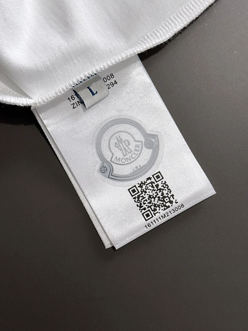 Indistinguishable Moncler T-Shirts