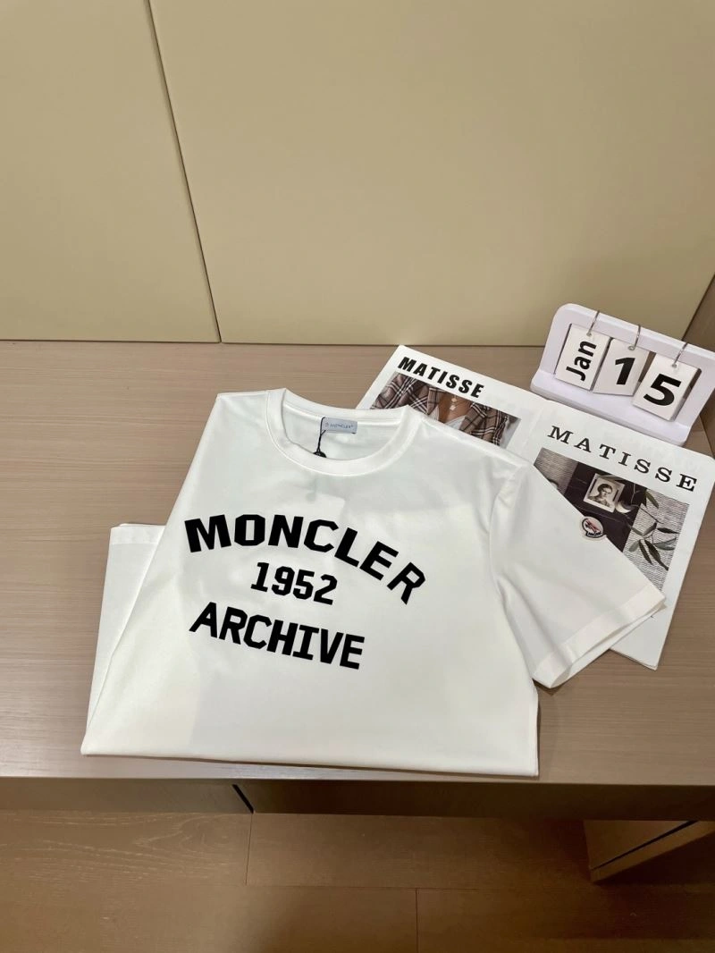 Perfect replica Moncler T-Shirts