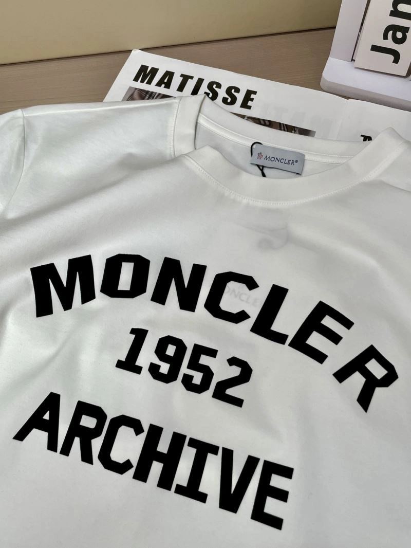 Perfect replica Moncler T-Shirts