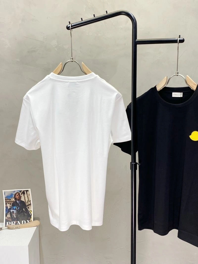 Perfect replica Moncler T-Shirts