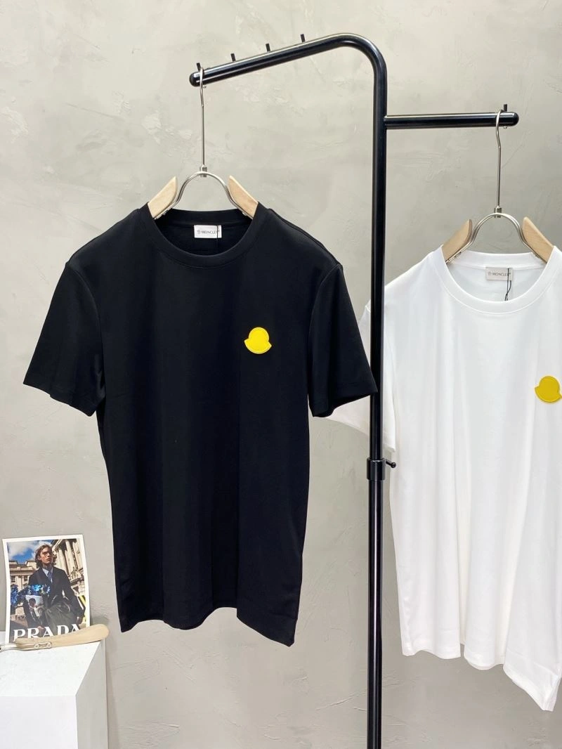 Perfect replica Moncler T-Shirts