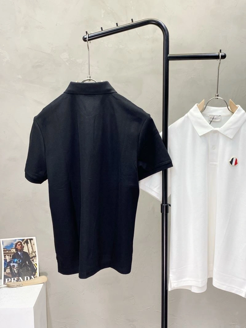 Inexpensive Moncler T-Shirts