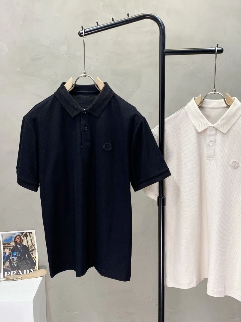 Inexpensive Moncler T-Shirts