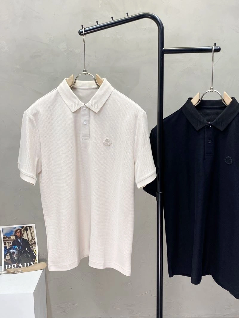 Inexpensive Moncler T-Shirts