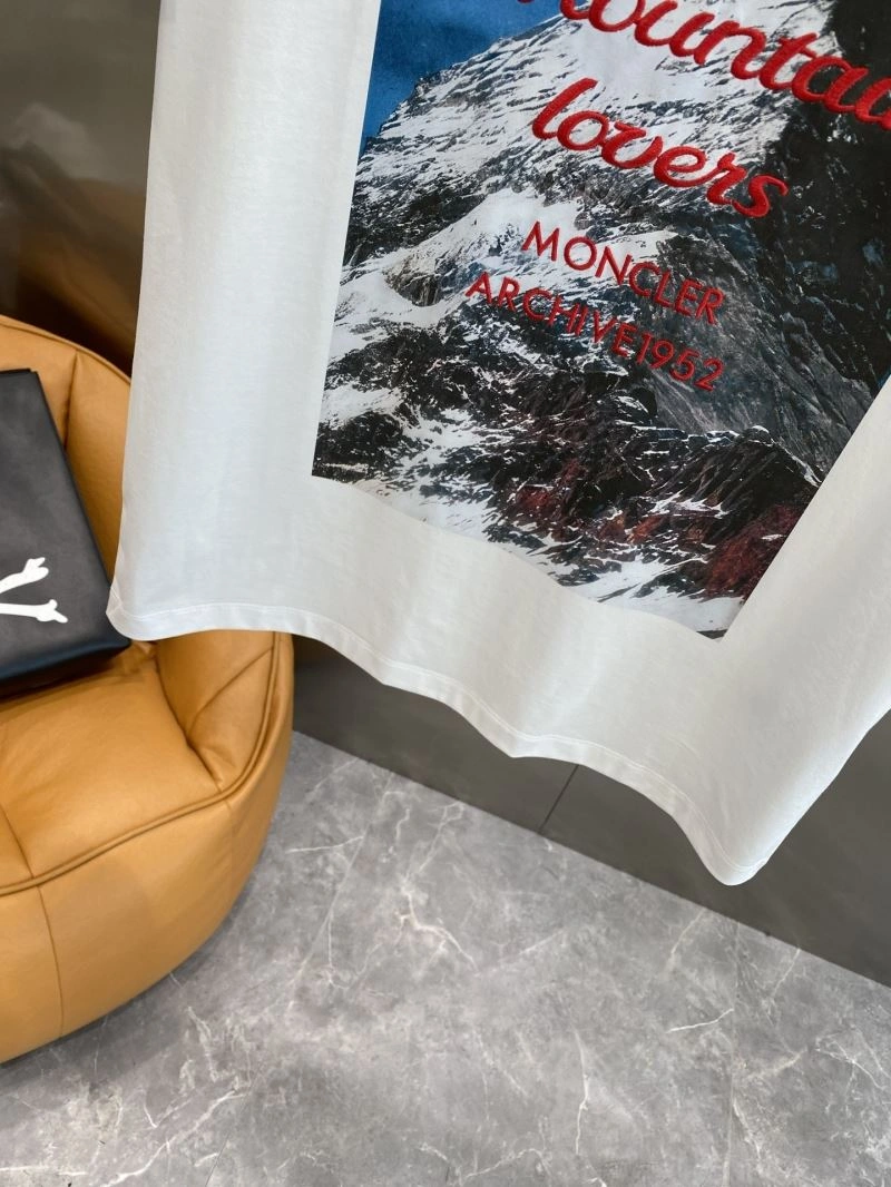 Brand-original Moncler T-Shirts