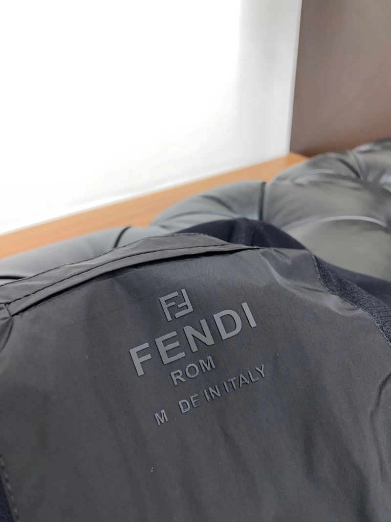 Brand-original Moncler T-Shirts