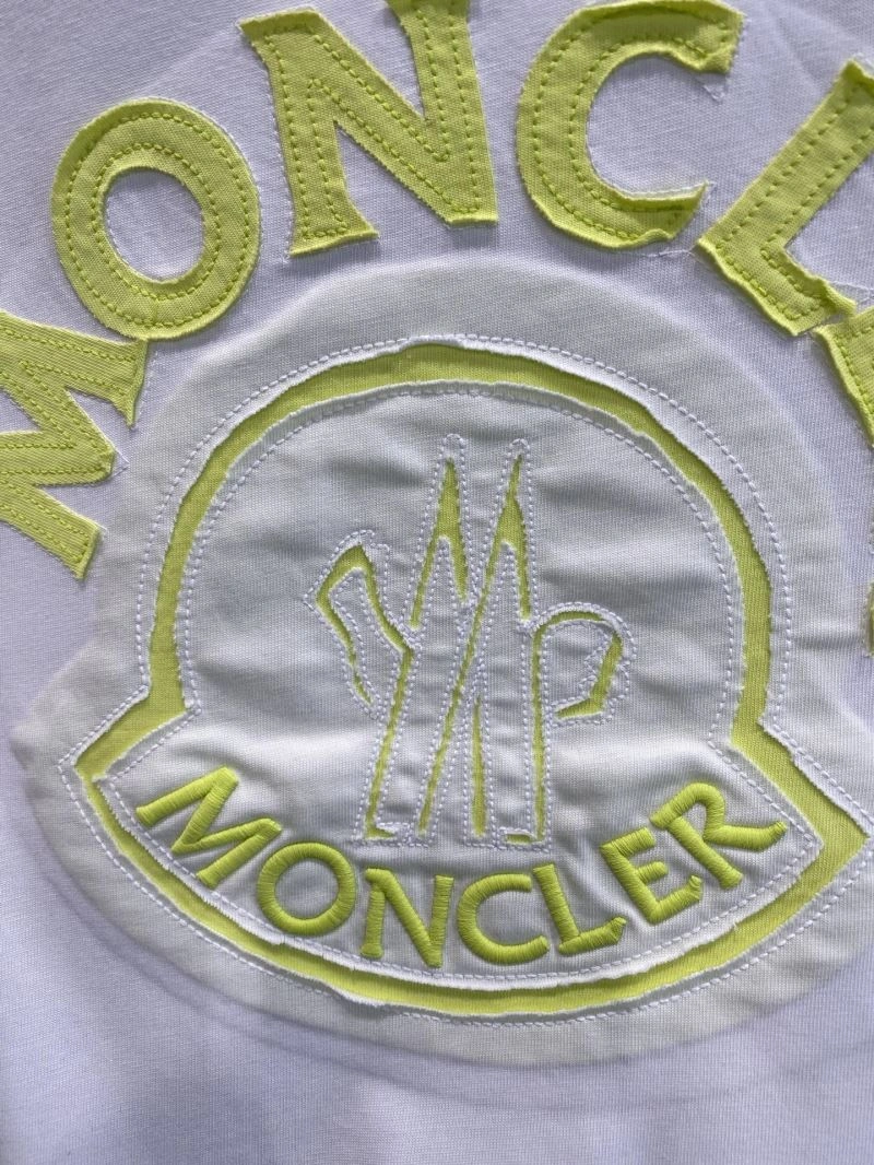 Low-cost Moncler T-Shirts