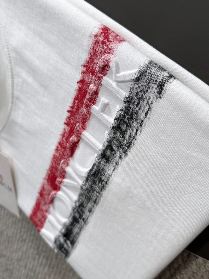 Low-cost Moncler T-Shirts
