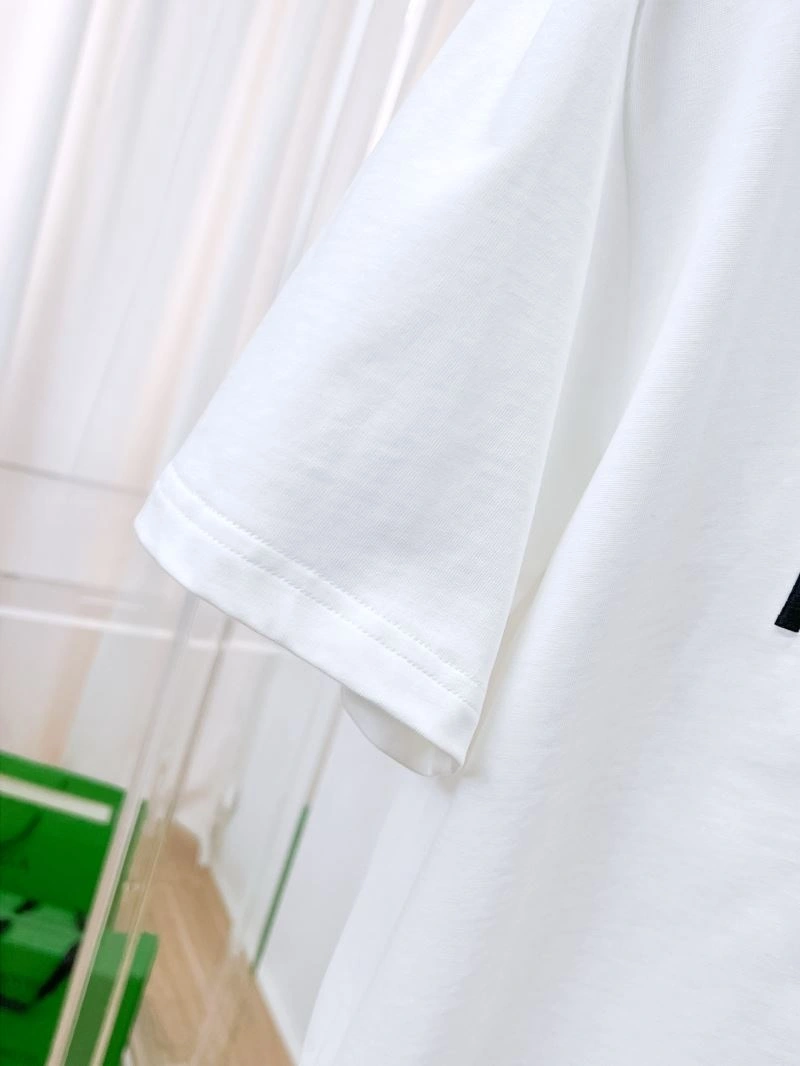 Indistinguishable Moncler T-Shirts