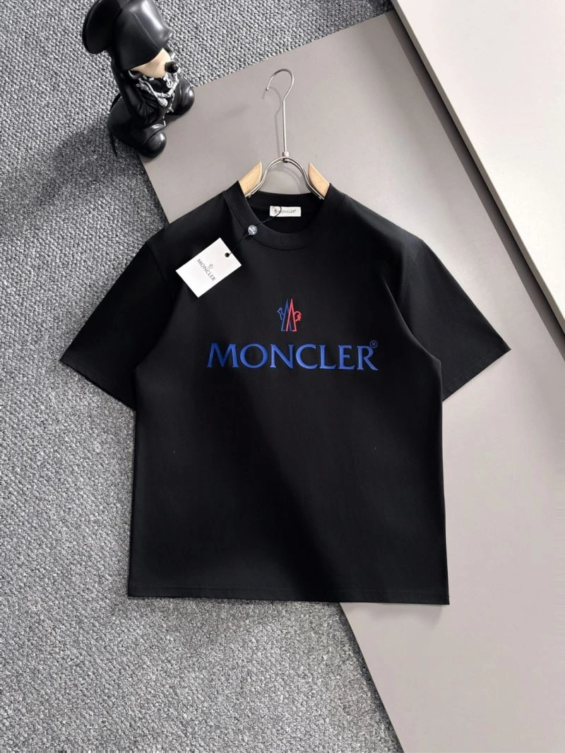 Factory-made Moncler T-Shirts