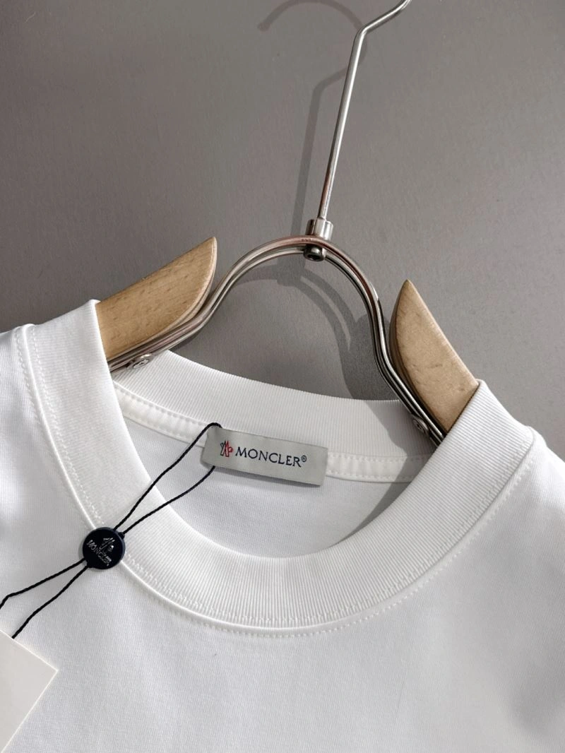 Factory-made Moncler T-Shirts