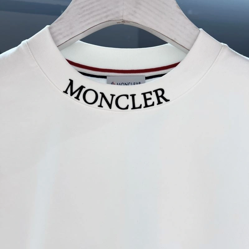 Cut-rate Moncler T-Shirts