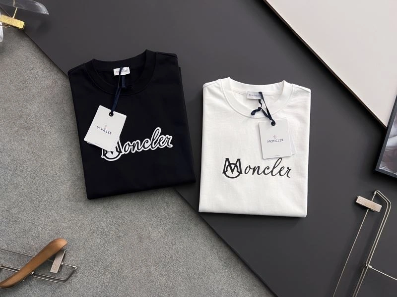Discounted Moncler T-Shirts