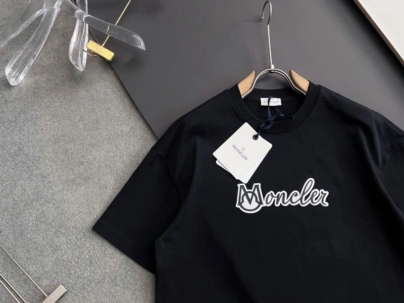Discounted Moncler T-Shirts