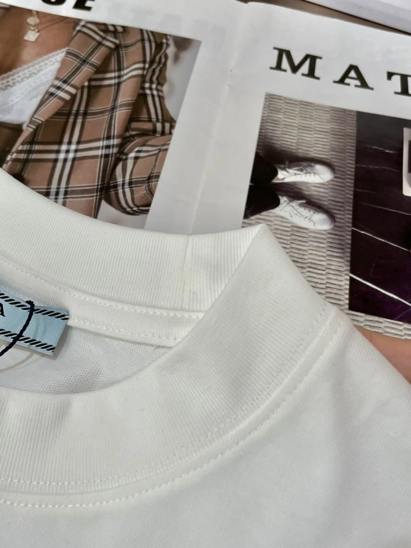 Exact replica Moncler T-Shirts