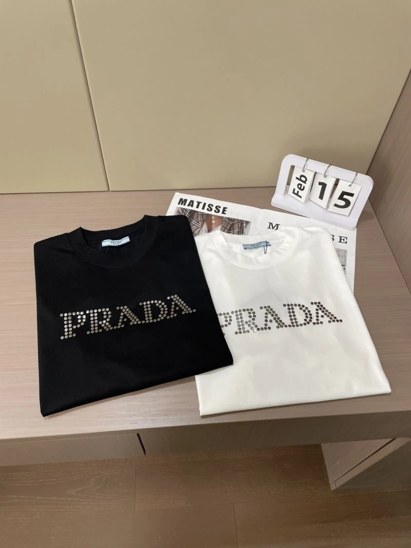 Exact replica Moncler T-Shirts