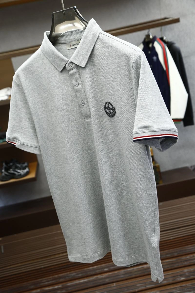 Bargain Moncler T-Shirts
