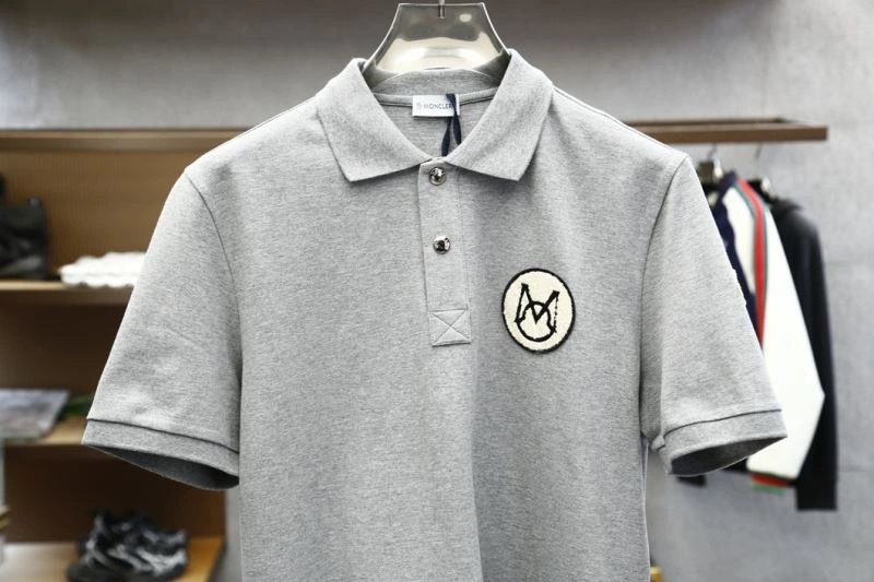 Bargain Moncler T-Shirts