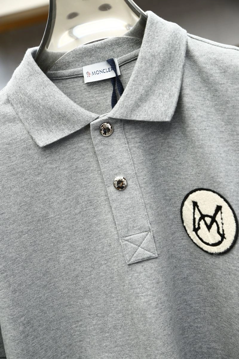 Bargain Moncler T-Shirts