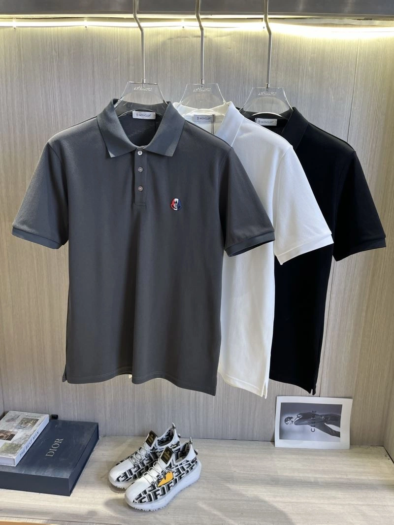 Cut-rate Moncler T-Shirts