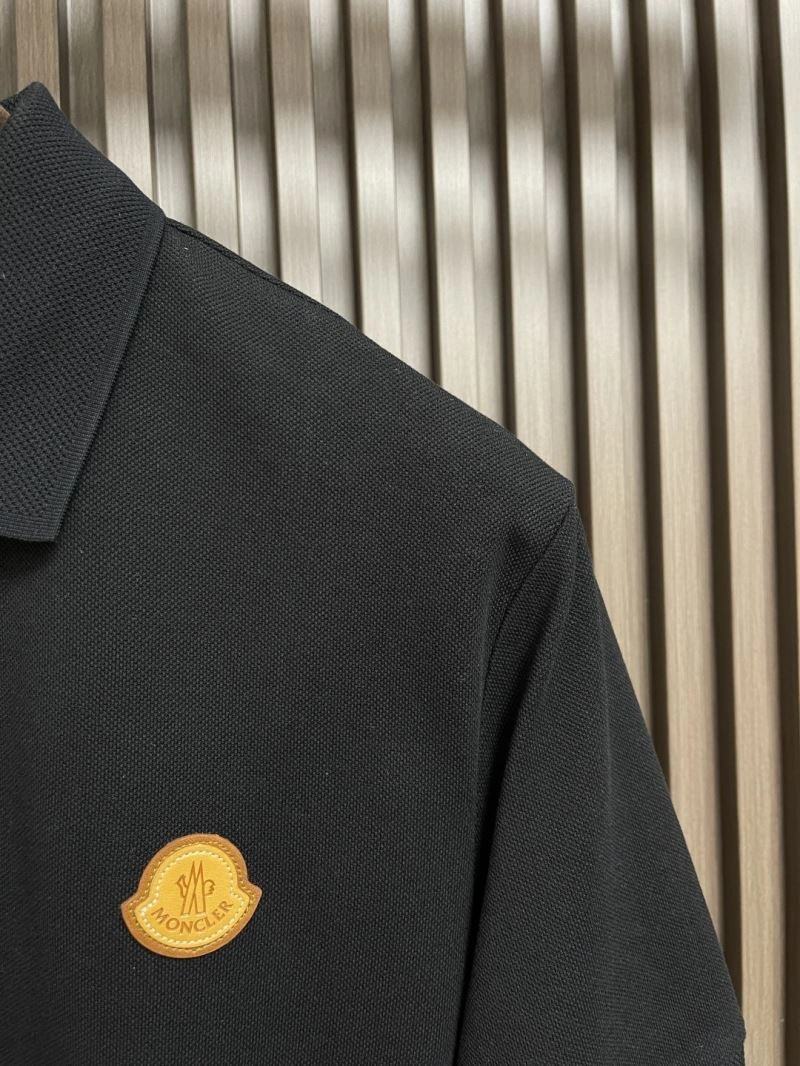 Top mirror Moncler T-Shirts