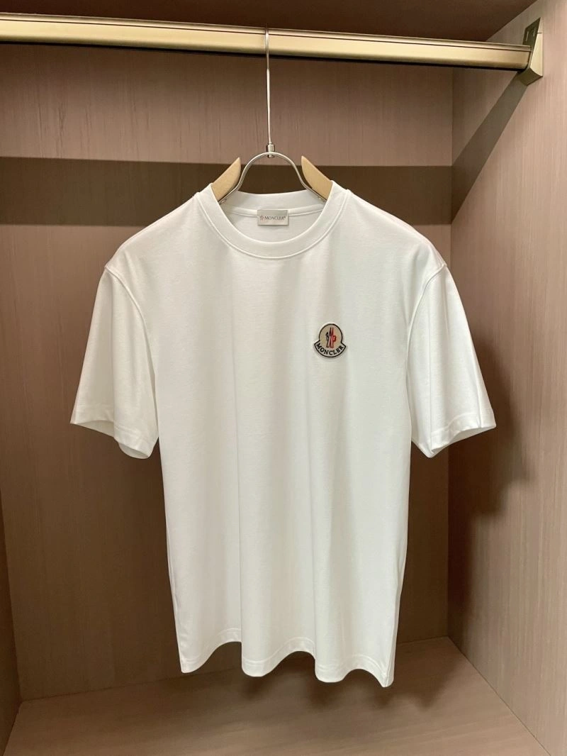 Top mirror Moncler T-Shirts