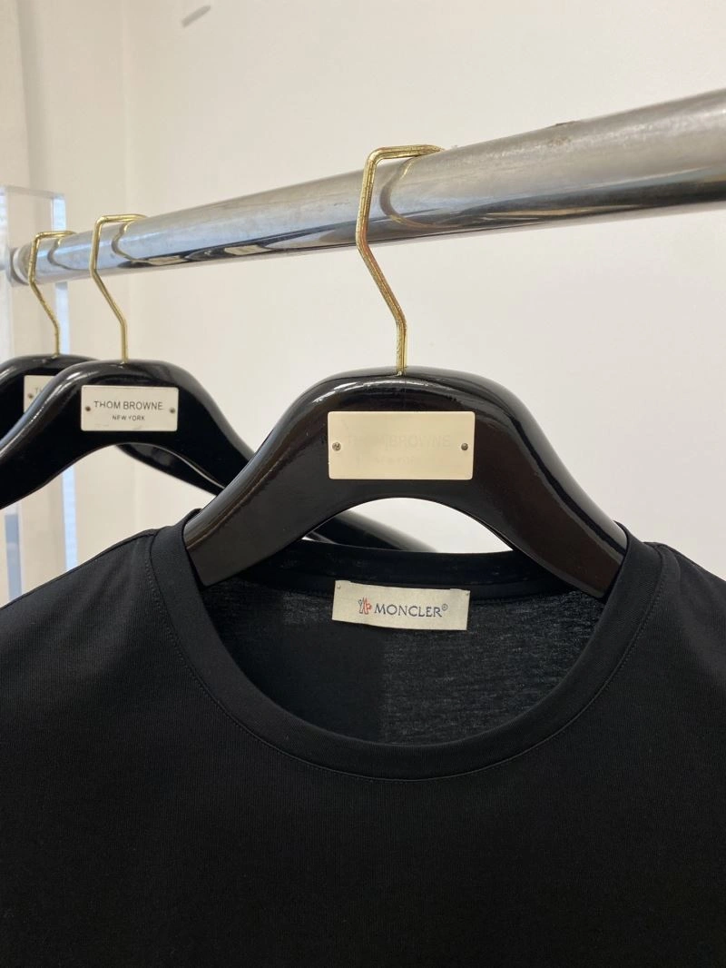 Legit Moncler T-Shirts
