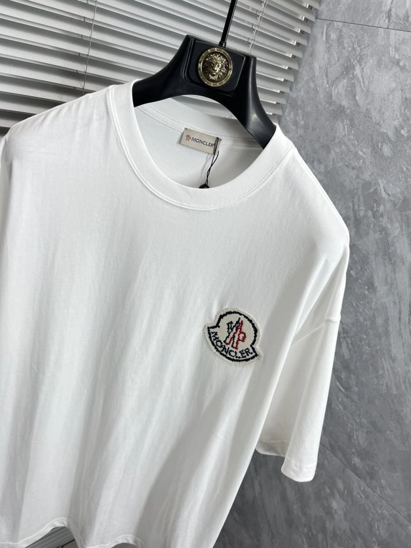 Inexpensive Moncler T-Shirts
