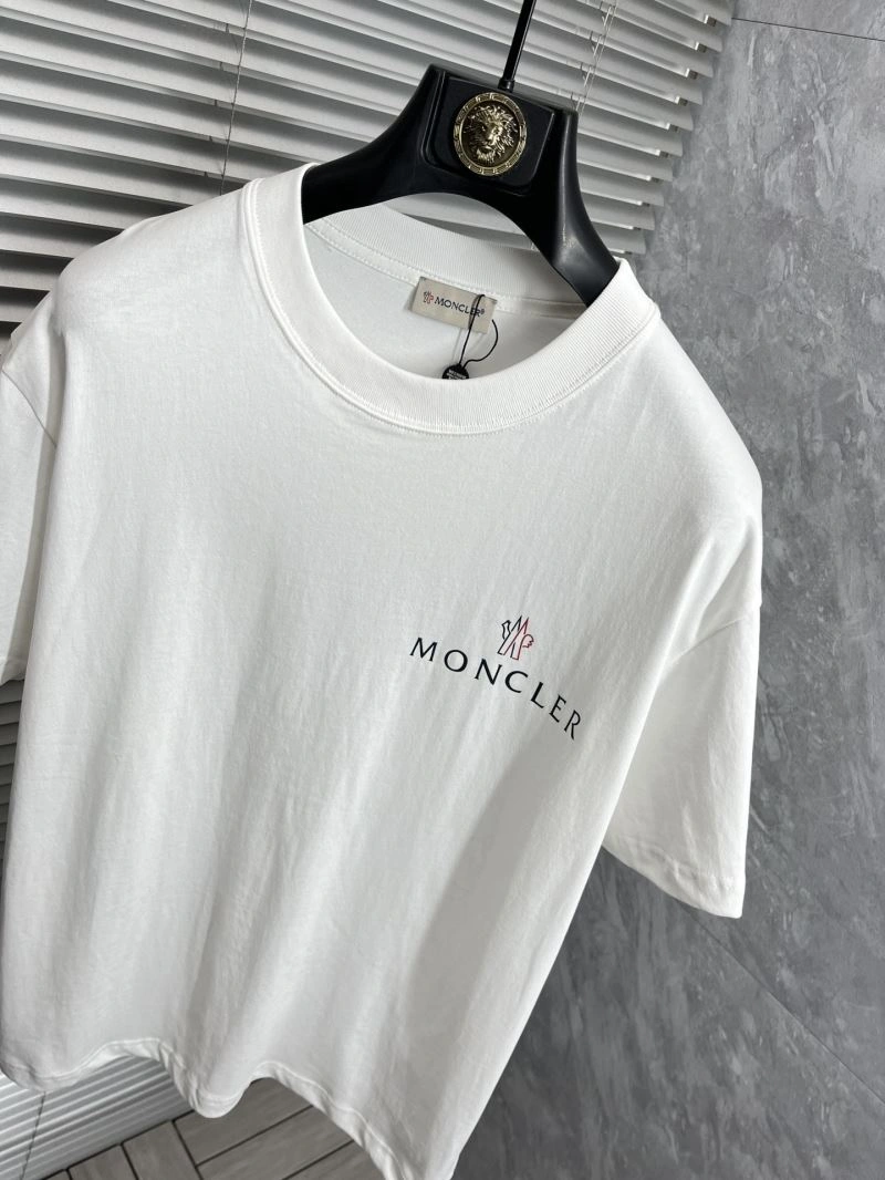 Bargain Moncler T-Shirts