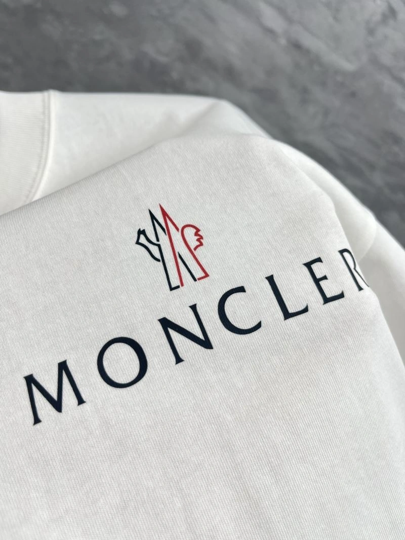 Bargain Moncler T-Shirts