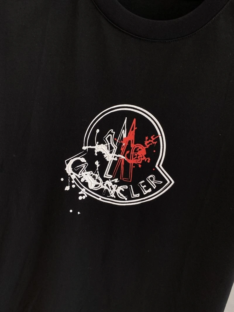 Accurate model Moncler T-Shirts