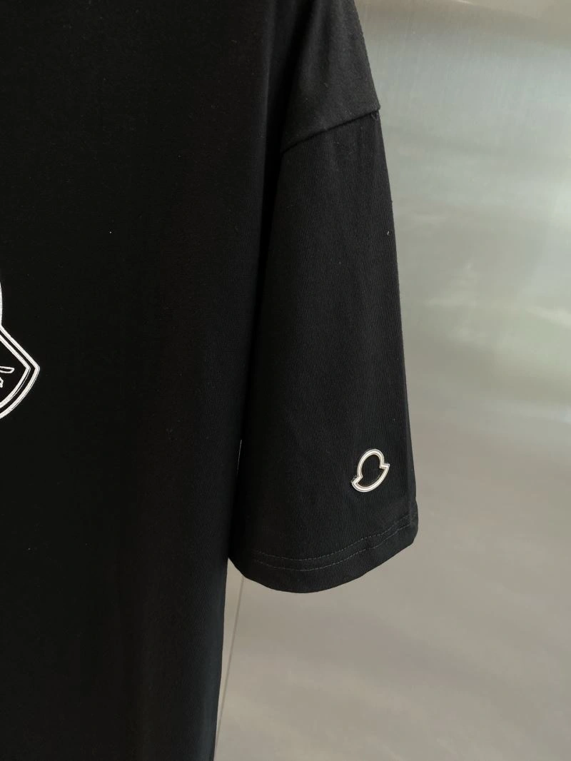 Accurate model Moncler T-Shirts