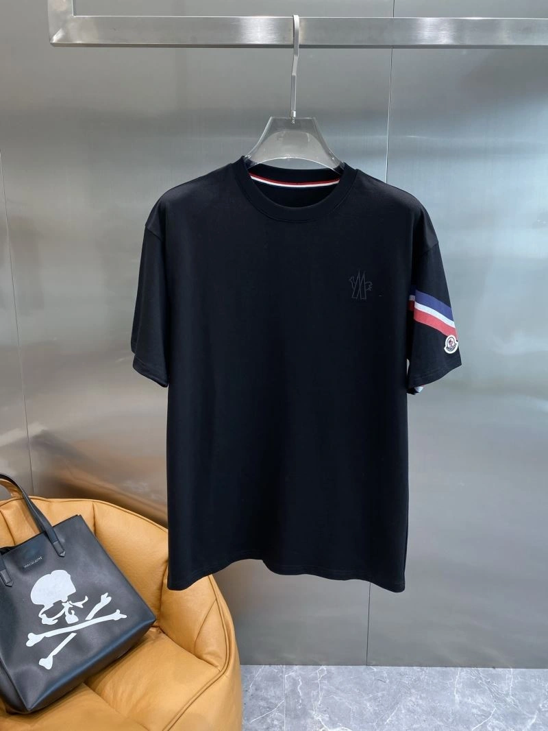 Low-cost Moncler T-Shirts