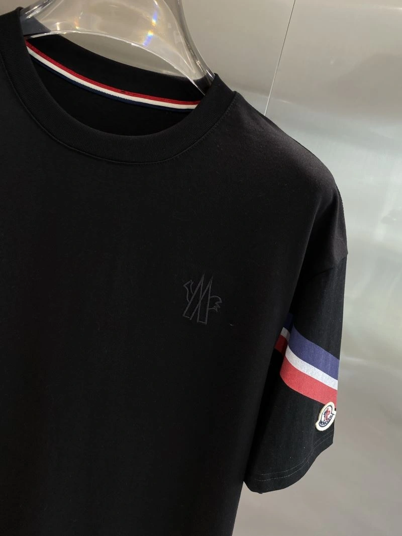 Low-cost Moncler T-Shirts