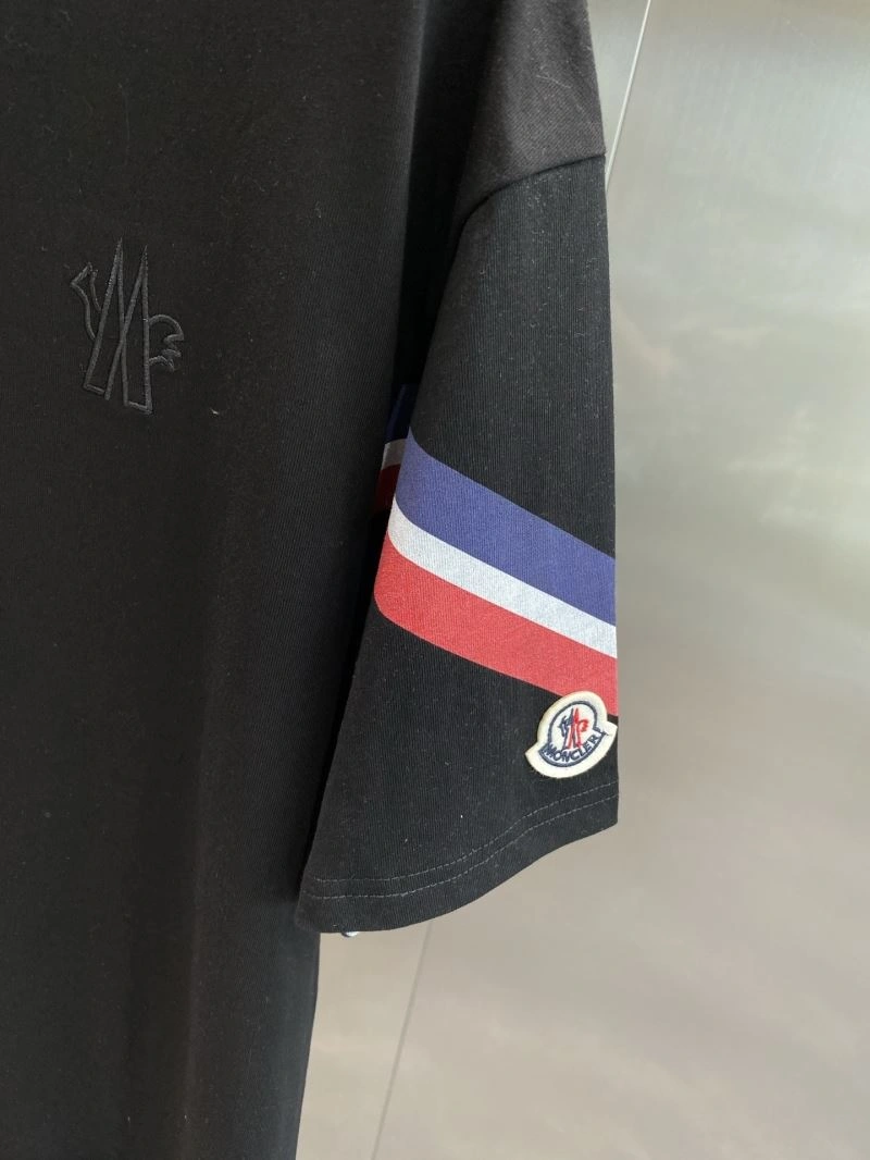 Low-cost Moncler T-Shirts