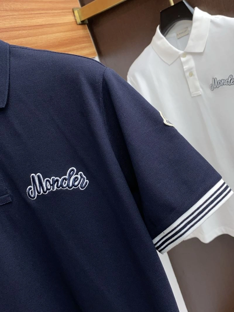 Top mirror Moncler T-Shirts
