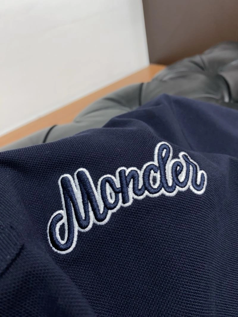 Top mirror Moncler T-Shirts
