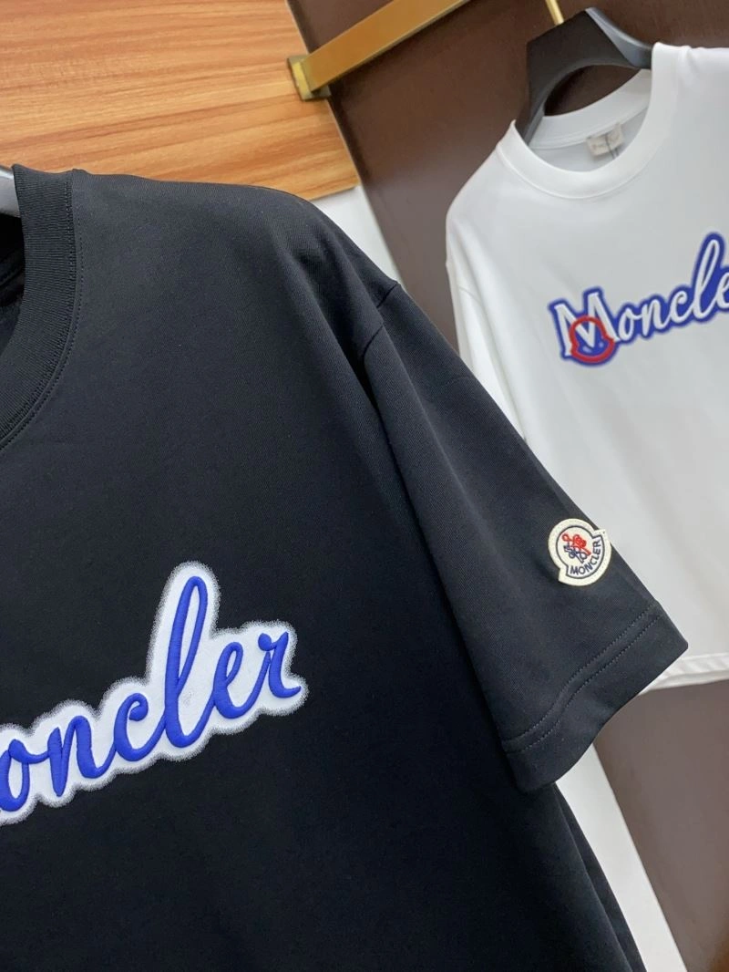 Exact replica Moncler T-Shirts