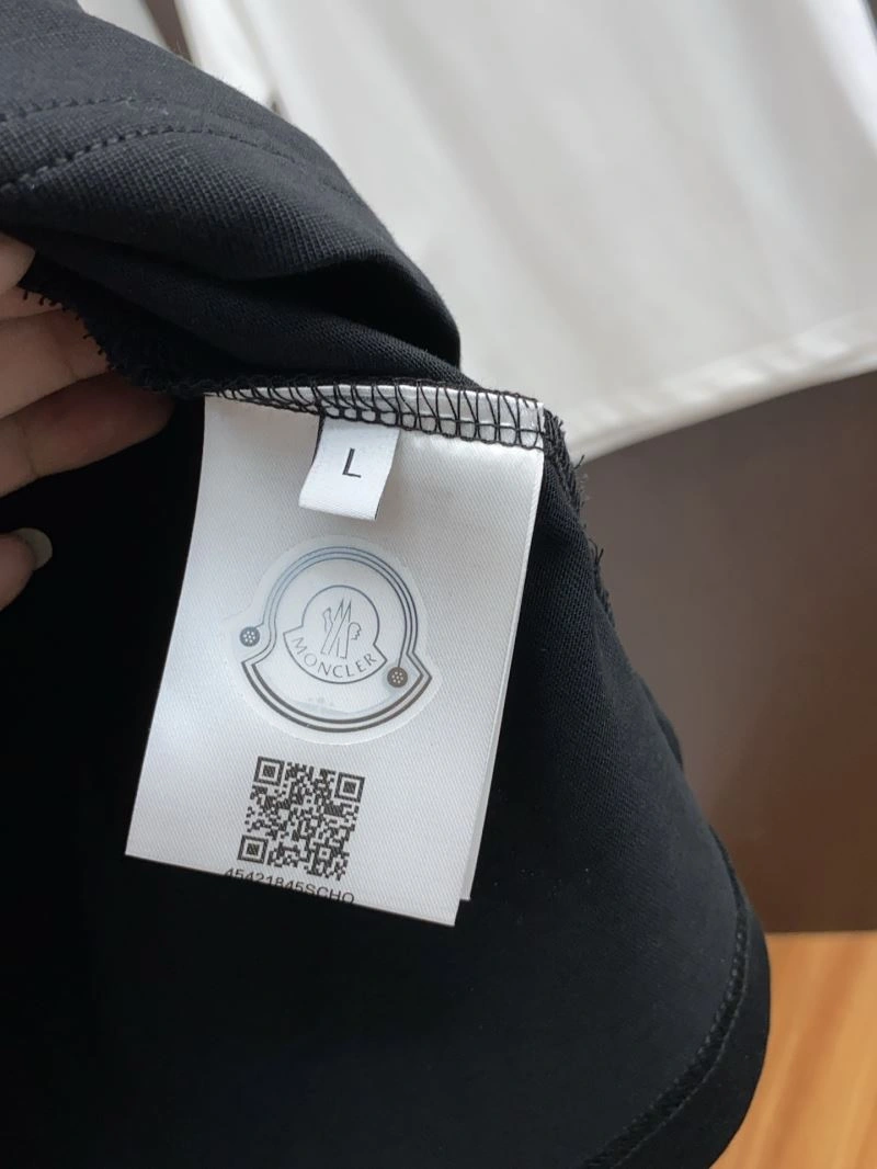 Exact replica Moncler T-Shirts