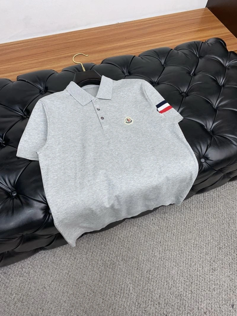 Bargain Moncler T-Shirts